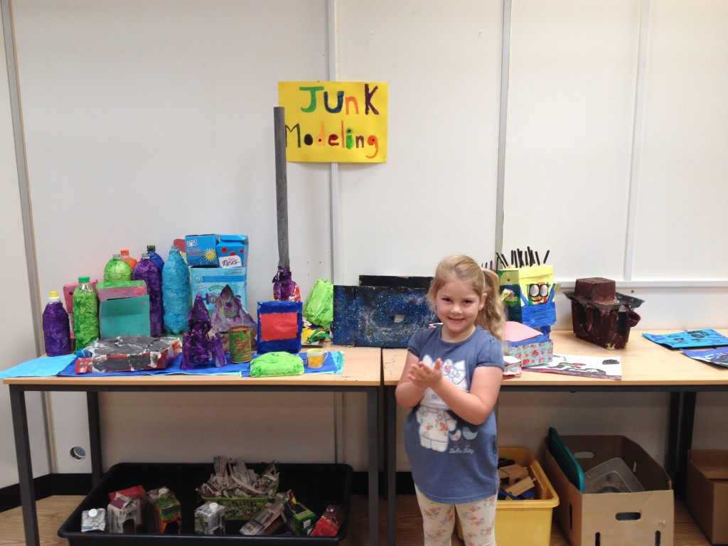 JUNK MODELLING | Radmoor Day Nursery
